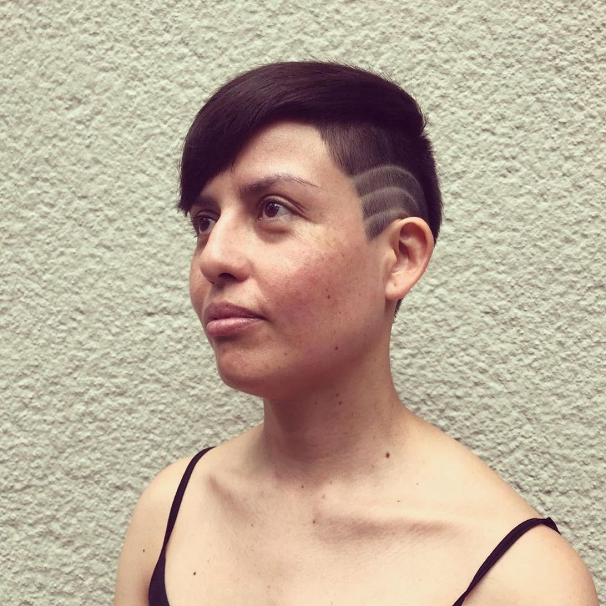 18 Stylish Non-Binary Haircuts To Try Out In 2024