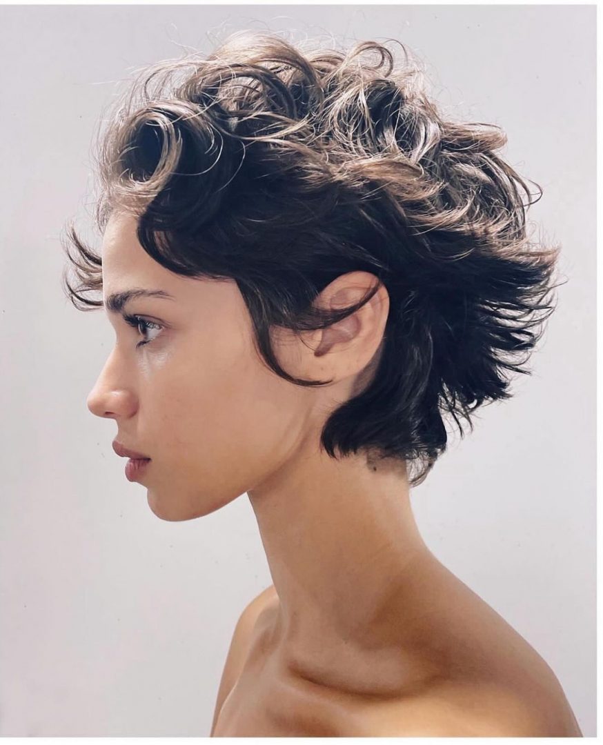 The 15 Coolest Short Fluffy Hair Styles To Rock In 2025