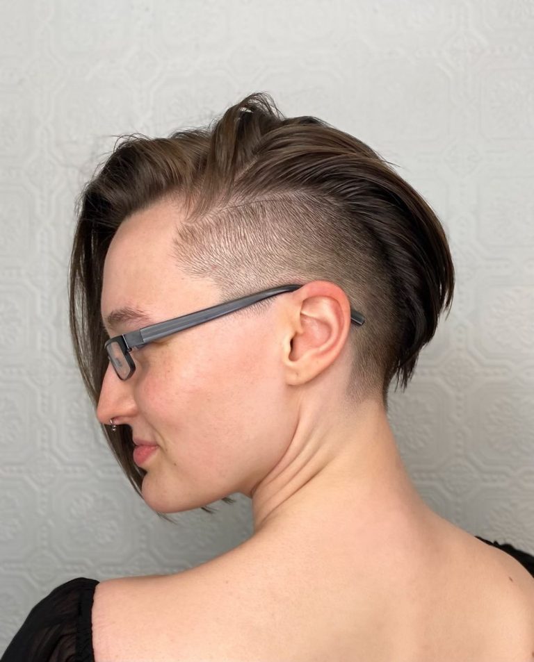 18 Stylish Non-Binary Haircuts To Try Out In 2024