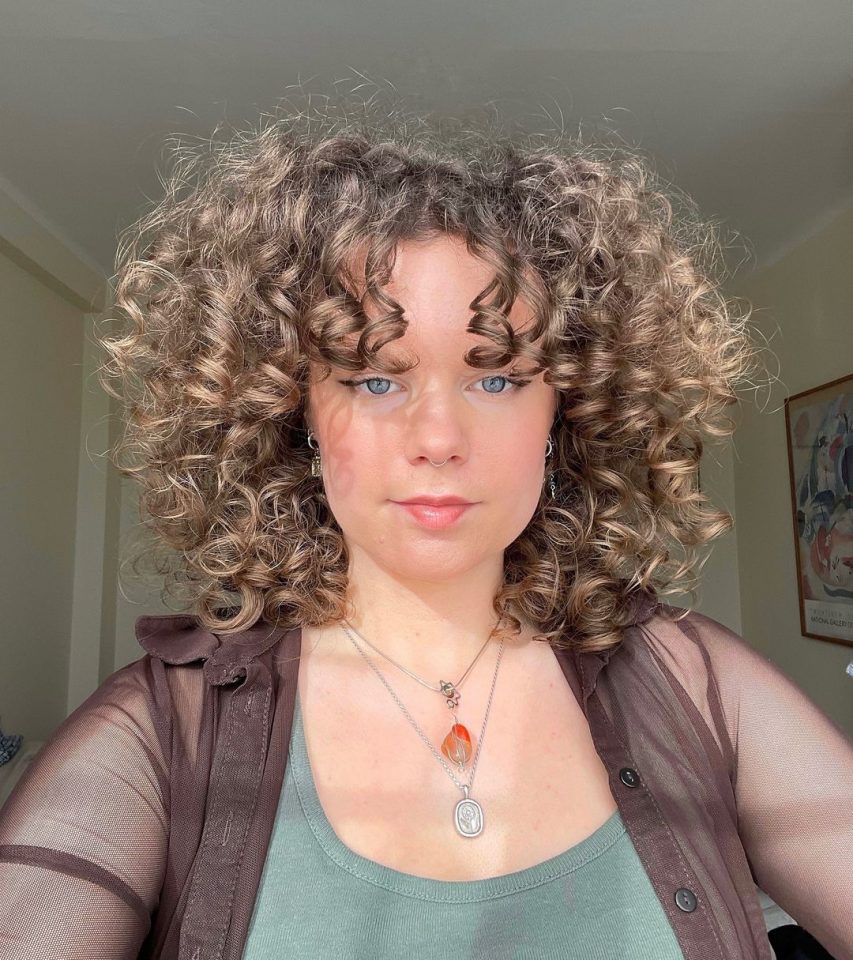 The 15 Coolest Short Fluffy Hair Styles To Rock In 2025