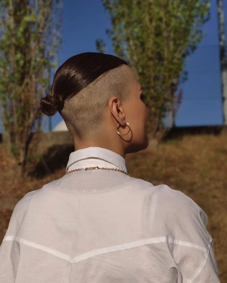 18 Stylish Non-Binary Haircuts To Try Out In 2024