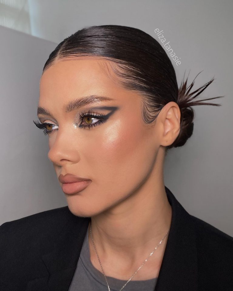 Sleek Look Mnner