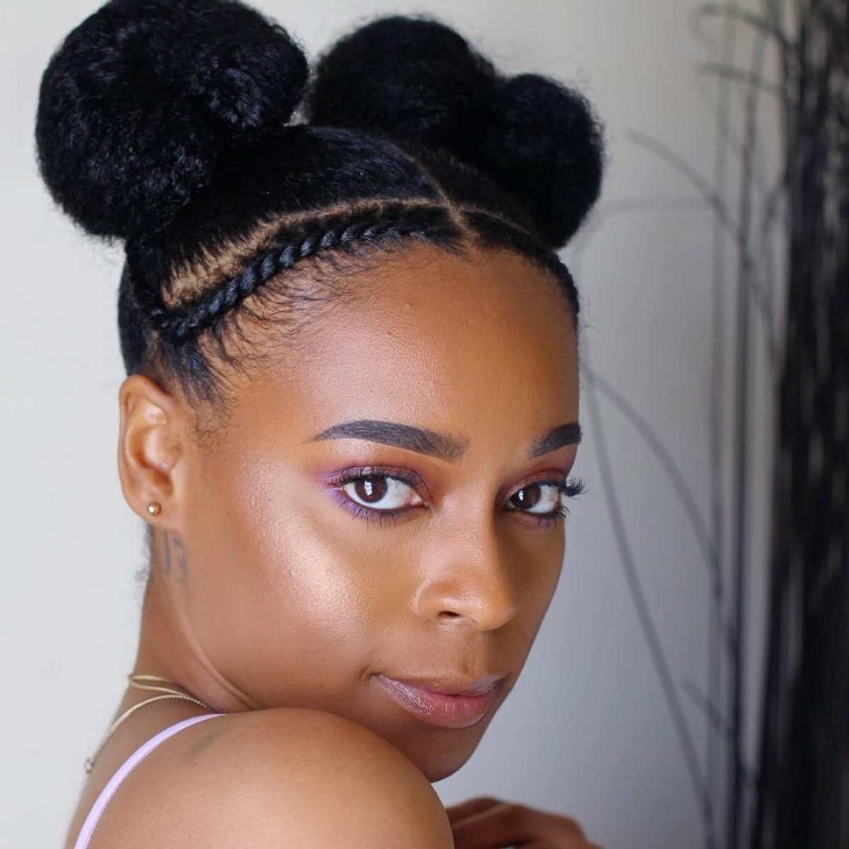 18 Prettiest Natural Hair Bun Styles You’ll Want To Copy