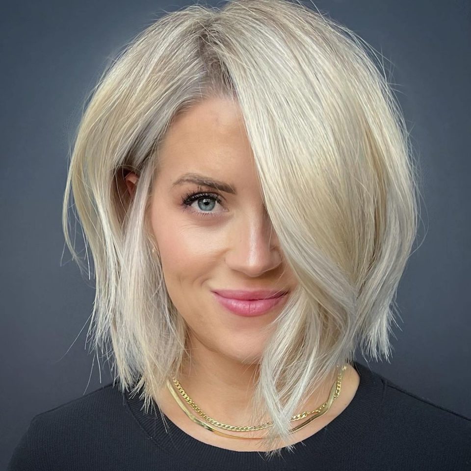 19 Fabulous Hairstyles For Big Foreheads You Need To Try