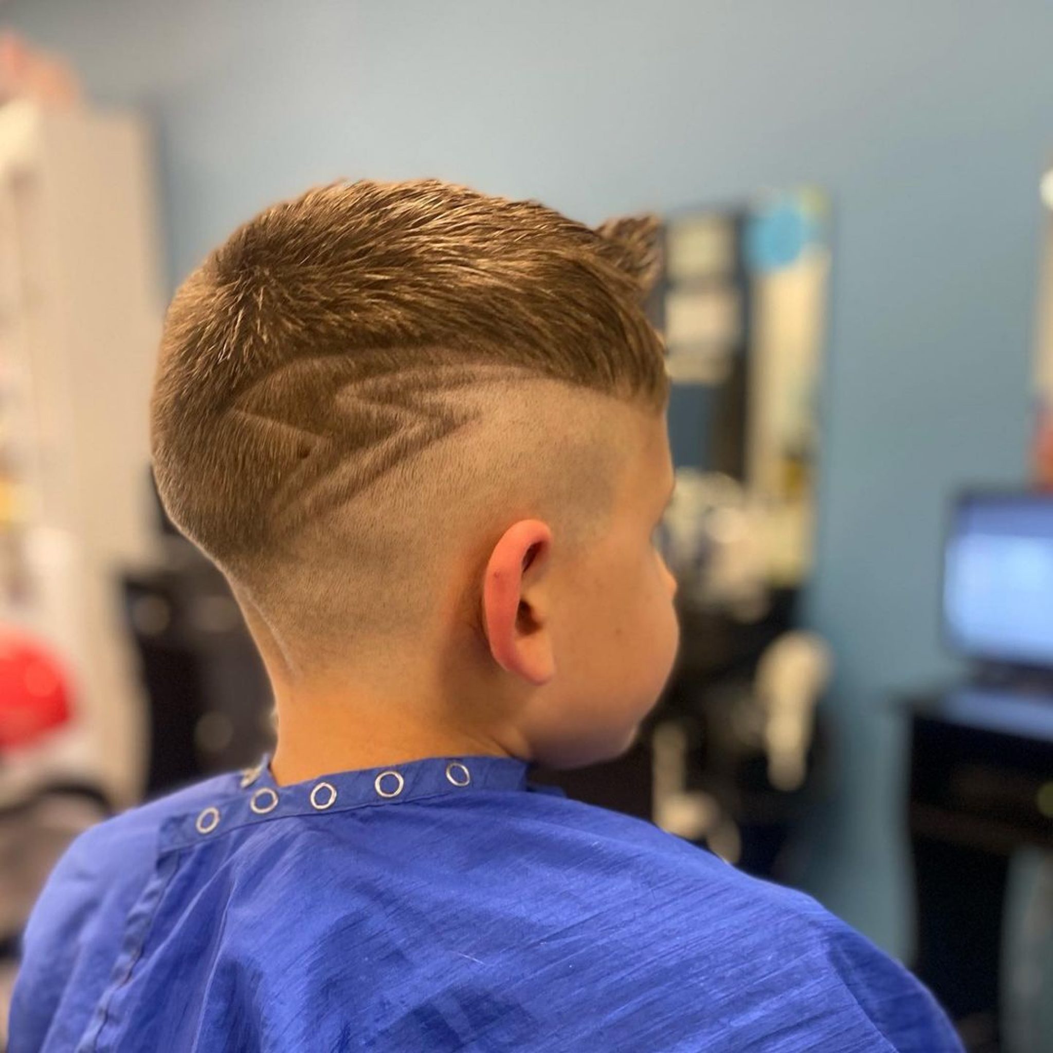 16 Cutest Little Boys Summer Haircuts For 2025