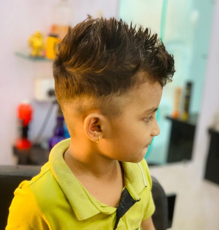 16 Cutest Little Boys Summer Haircuts For 2025