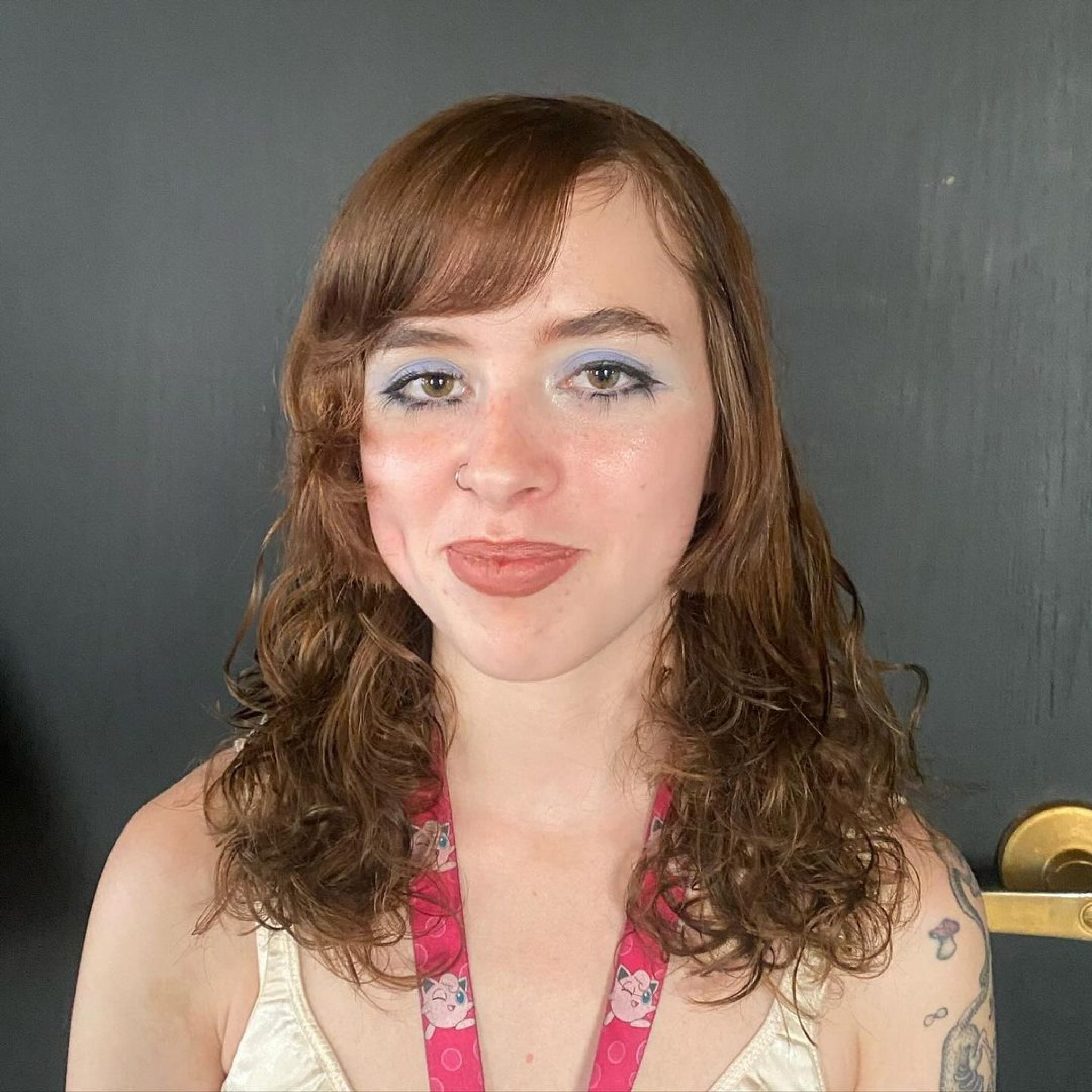 Millennial Side Bangs Are Back And Here’s How To Wear Them