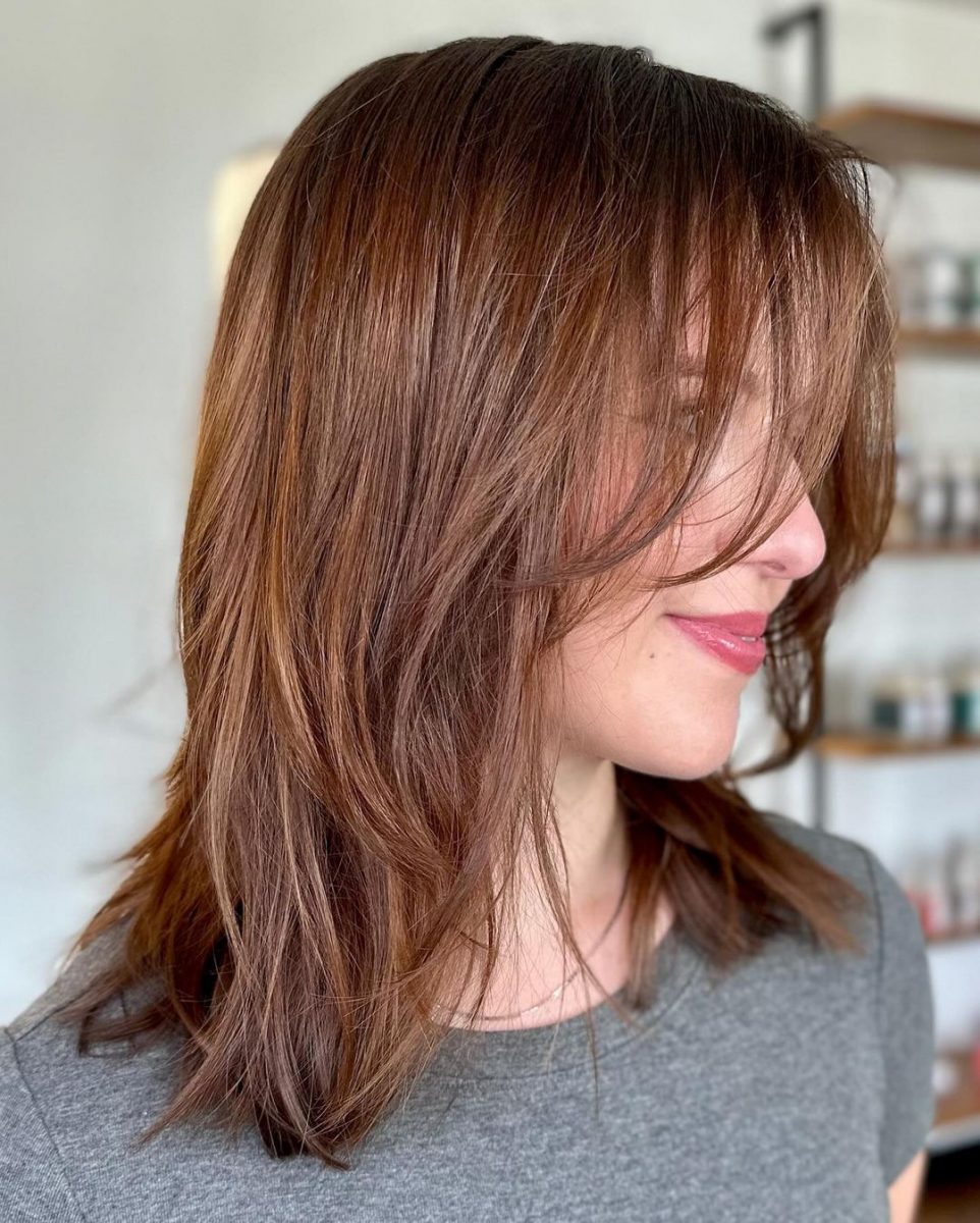 22 Kitty Cut Hairstyles That Prove It's The Hottest Layered Look Of 2025