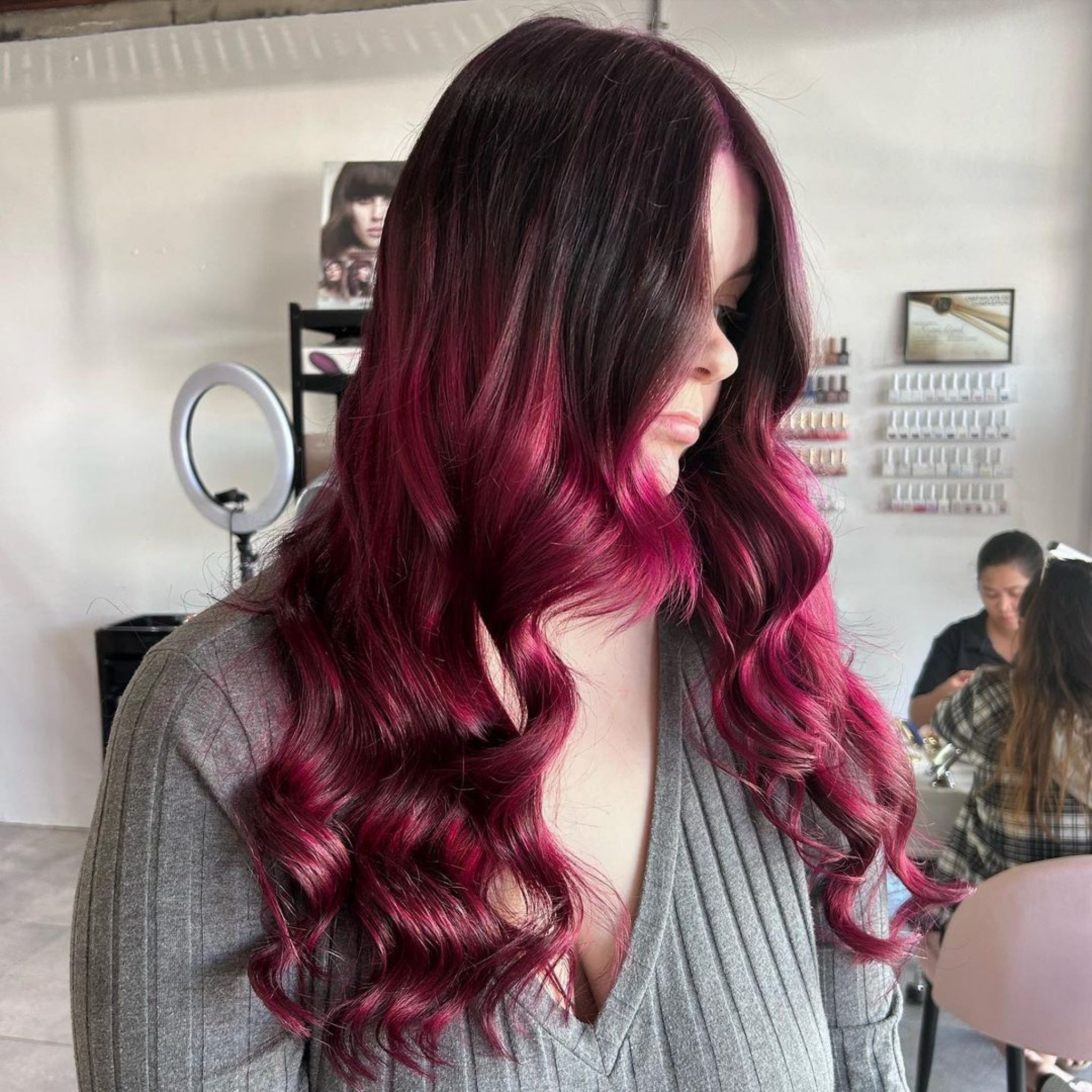 18 Must-Try Raspberry Hair Color Ideas For Fall 2025
