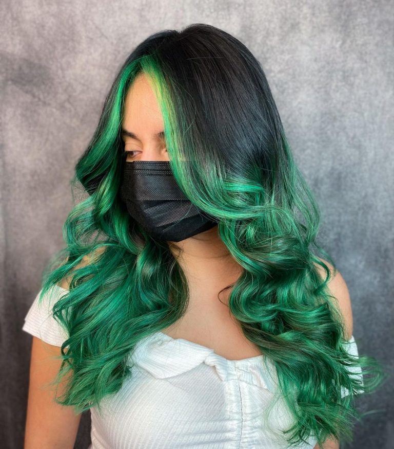17 Coolest Ways To Wear Trendy Black And Green Hair
