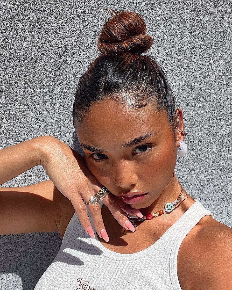 18 Cute And Functional Tennis Hairstyles For Serving Looks On The Court