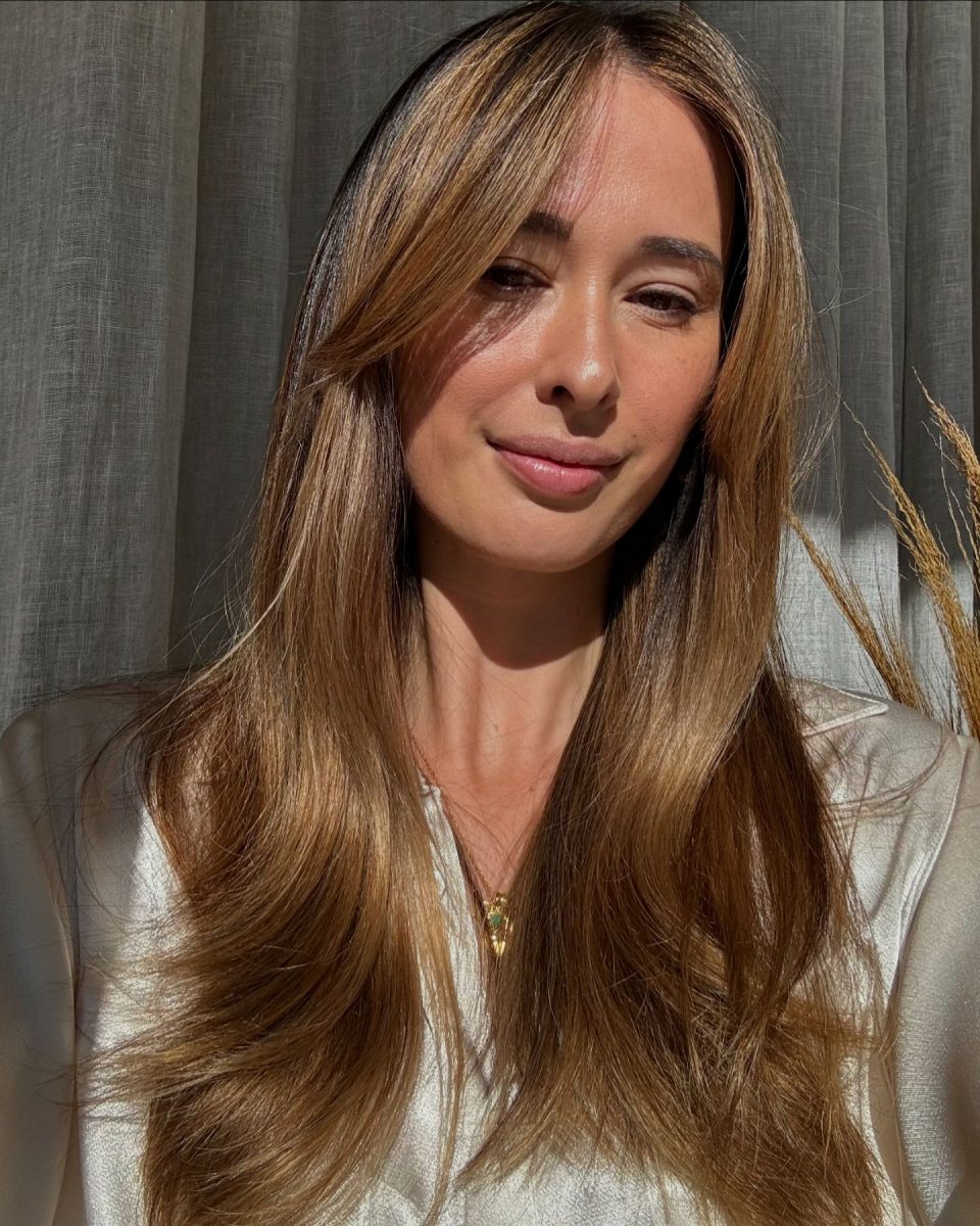 Dark Sandy Blonde Hair Is The Perfect End-Of-Summer Look