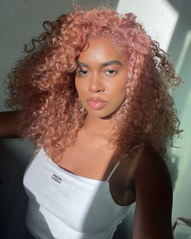 22 colores de pelo para piel morena que se ven absolutamente increíble
