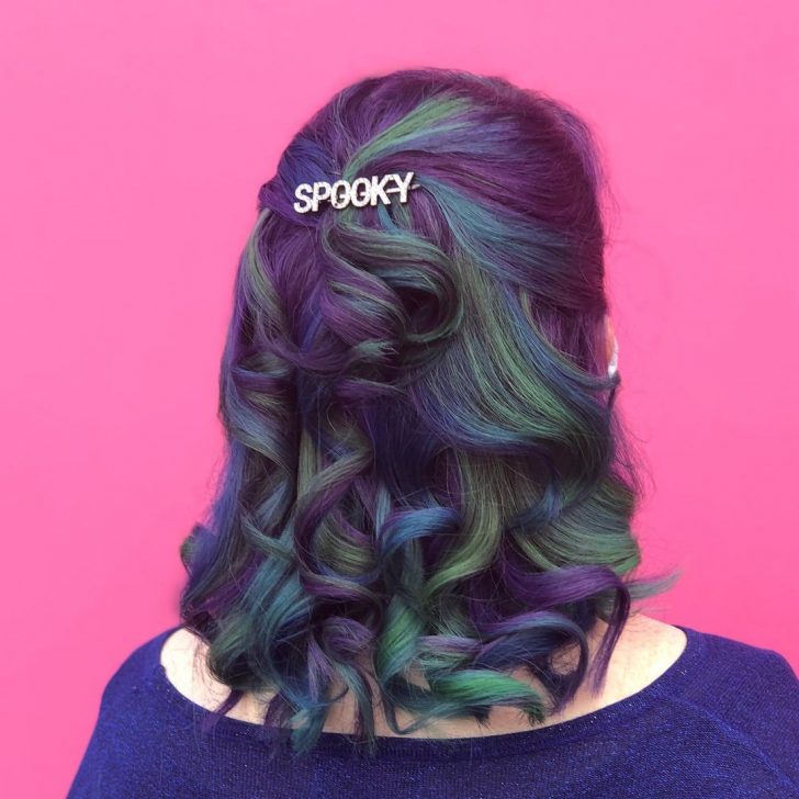 20 Spectacular Halloween Hair Ideas To Embrace The Spooky Season