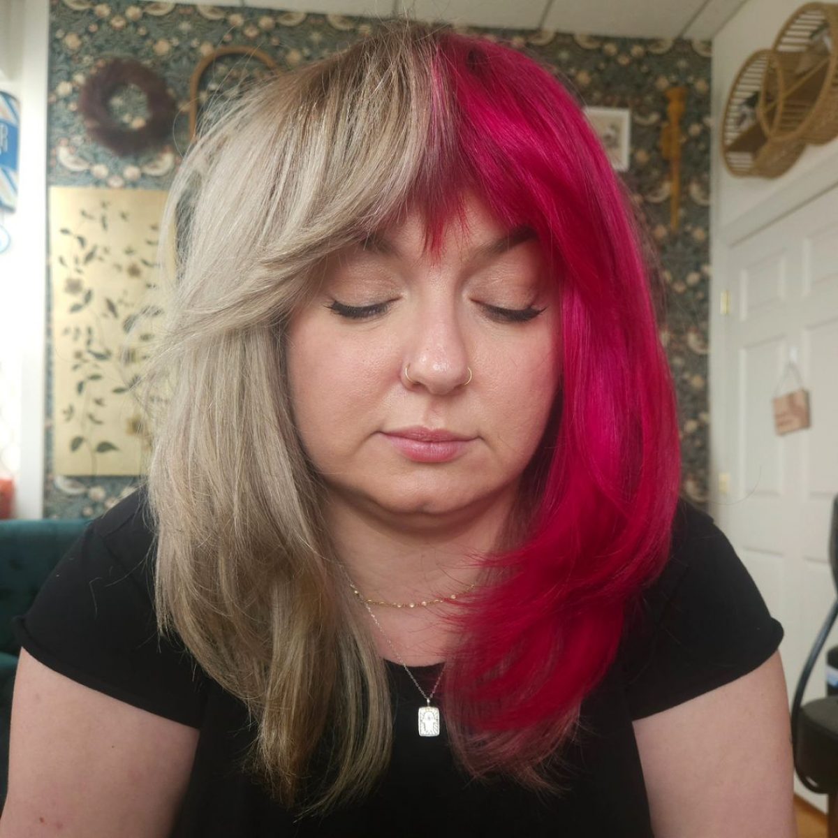 Trendiest Split-Dyed Hair Ideas You’ll Want To Try Right Away