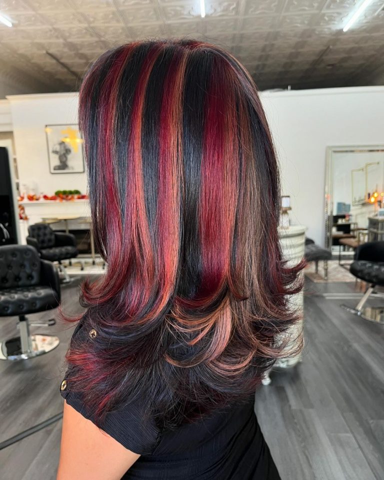 Top 20 Dark Calico Hair Ideas For A Purr-Fect Look