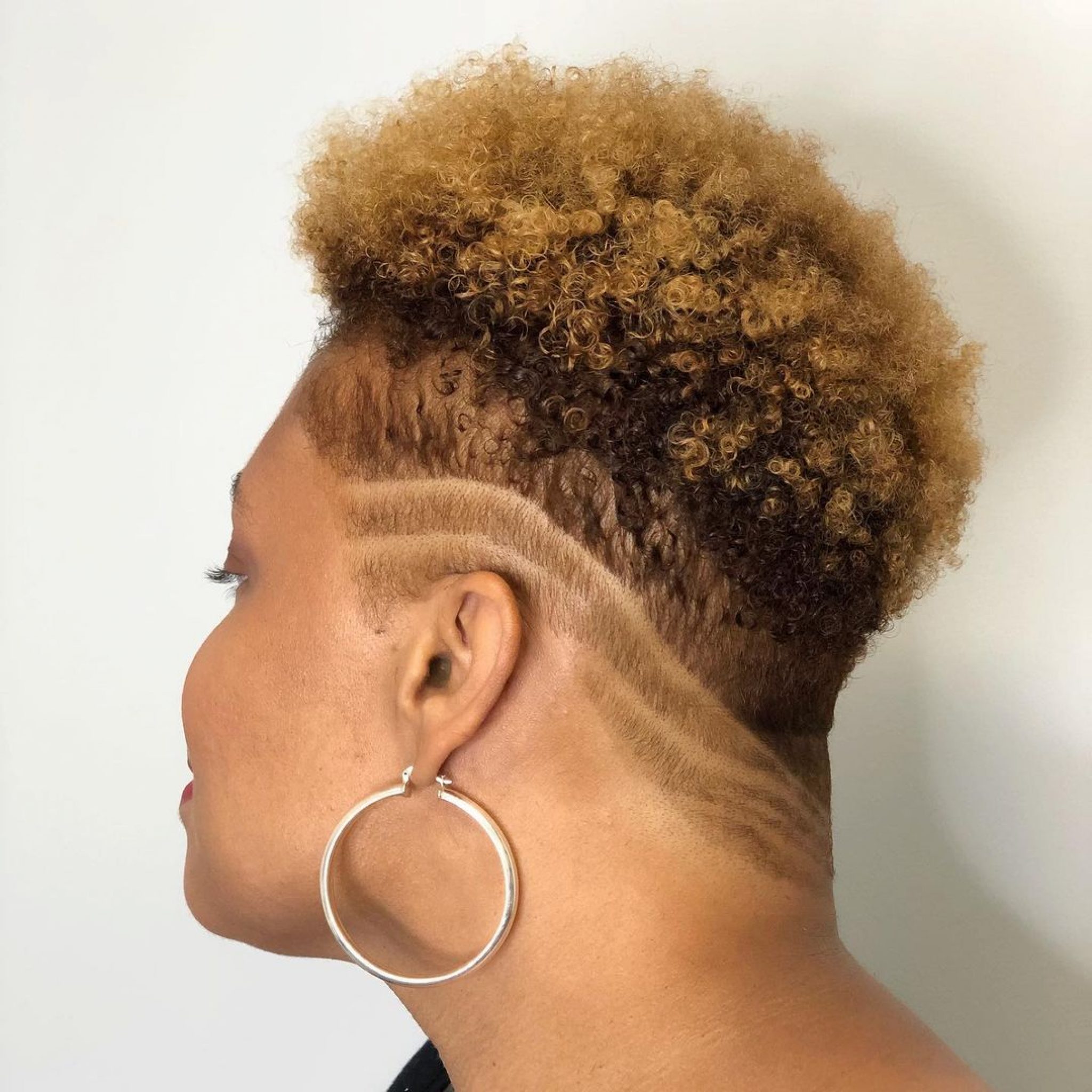 Honey Brown Curls Are A Mix Of Sweet And Chic You Have To Try