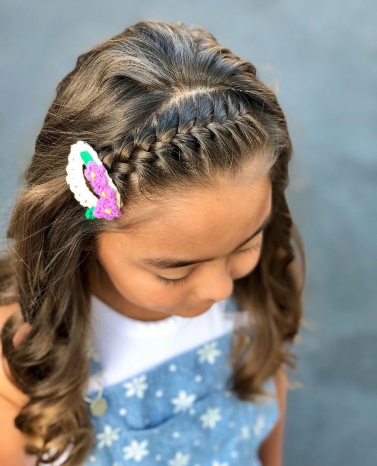 20 Picture Day Hairstyles That Are Too Cute To Pass Up
