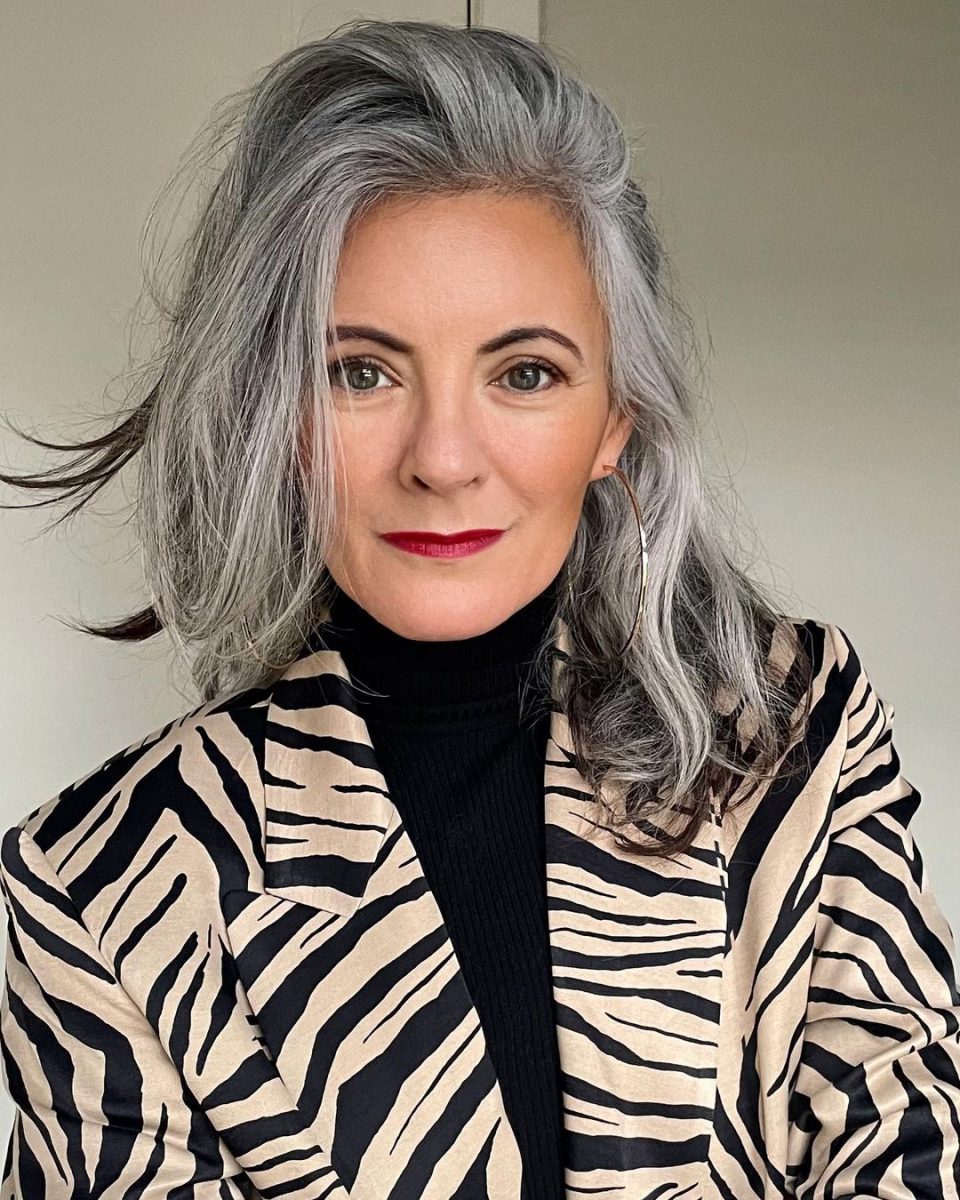 18 Inspiring Grey Hair Transformation Styles