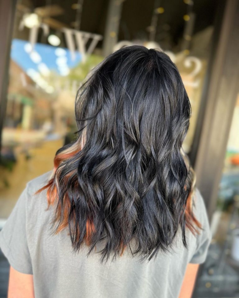 Top 20 Dark Calico Hair Ideas For A Purr-Fect Look