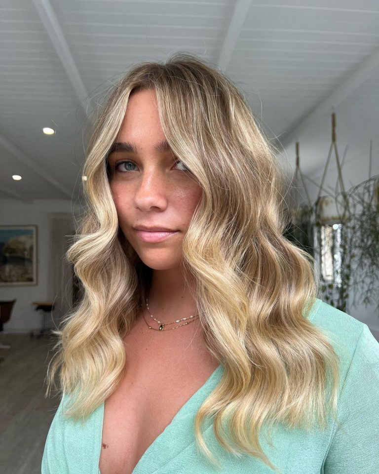 Best Hair Colors For Blue Eyes To Make Them Even More Striking