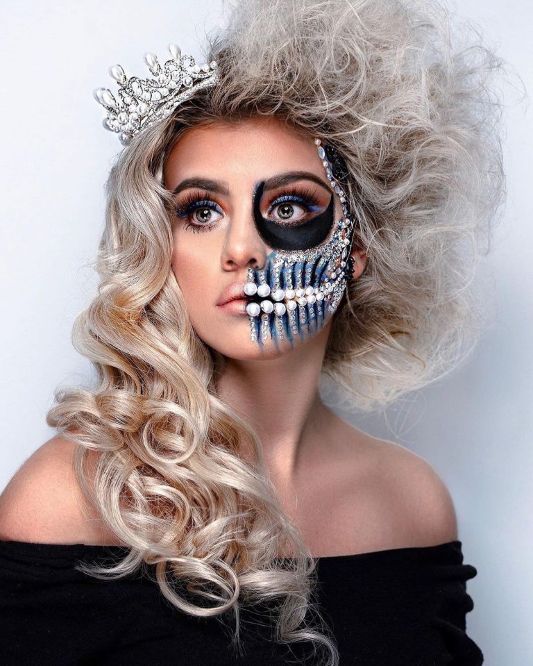 20 Spectacular Halloween Hair Ideas To Embrace The Spooky Season