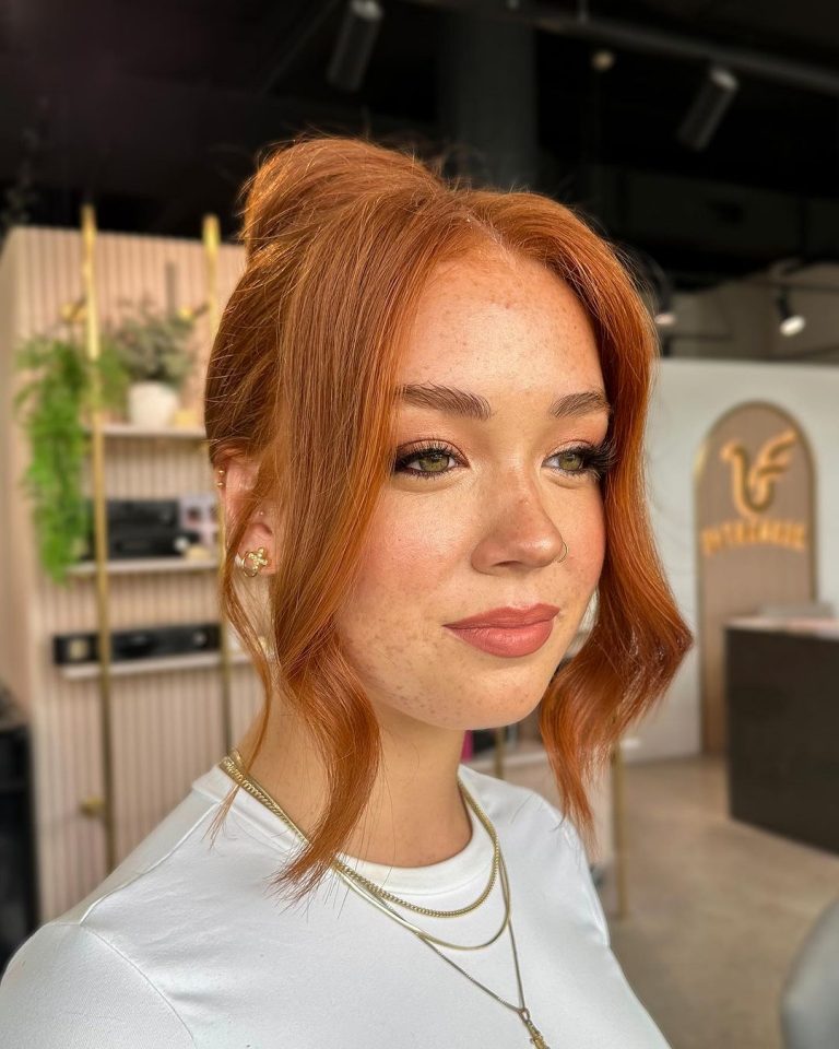 23 Fabulous HoCo Hairstyles To Glam Up Your Fresh Start