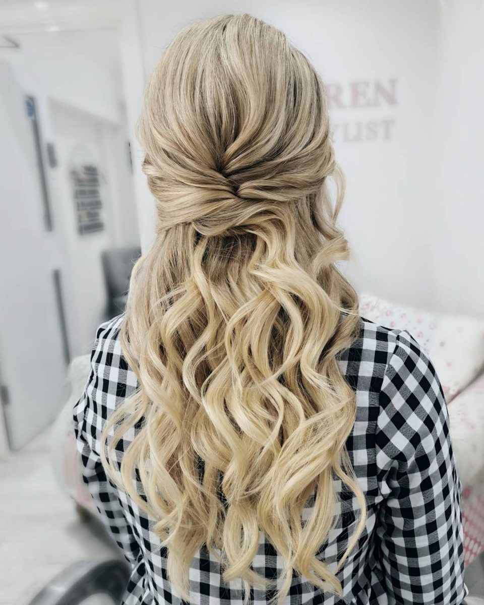 21 Epic Game Day Hair Ideas That Will Make You Stand Out From The Crowd