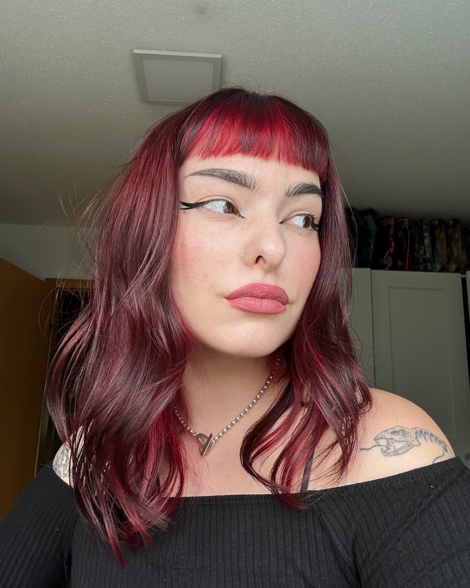 Deep Cherry Red Hair Is The Sultriest Femme Fatale-Coded Shade