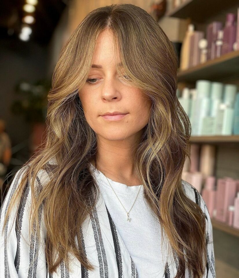 Top 11 Hairstyles For Office Meetings That Mean Business