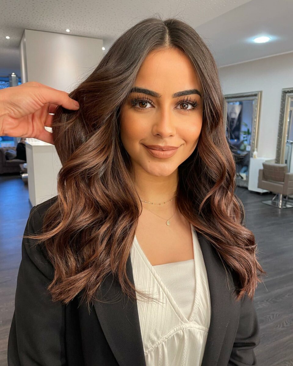 10 Brunette Babylights To Try If You Want Incredible Natural Glow