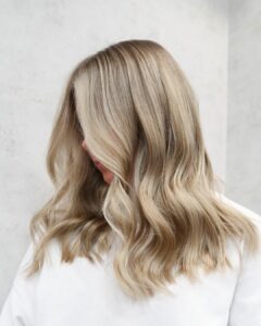 13 Impresionantes tonos de pelo rubio beige para dar un toque a tus ...