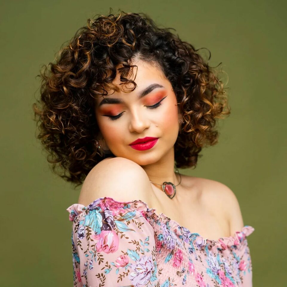 Top 11 Star-Studded 90s Hairstyles That You Once Loved