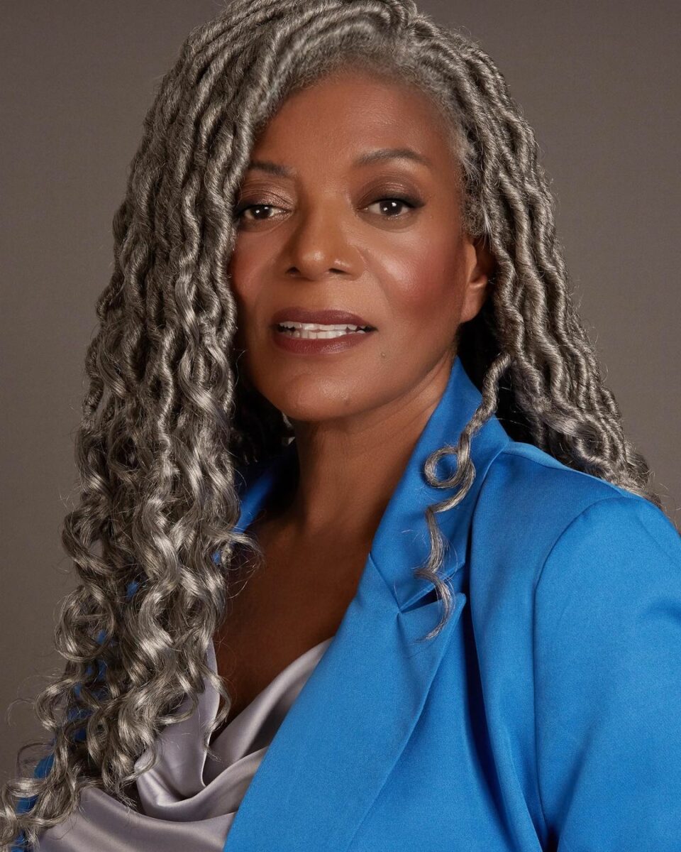 Bold, Playful, And Ageless: Sassy Haircuts For Older Women Who Aren’t ...