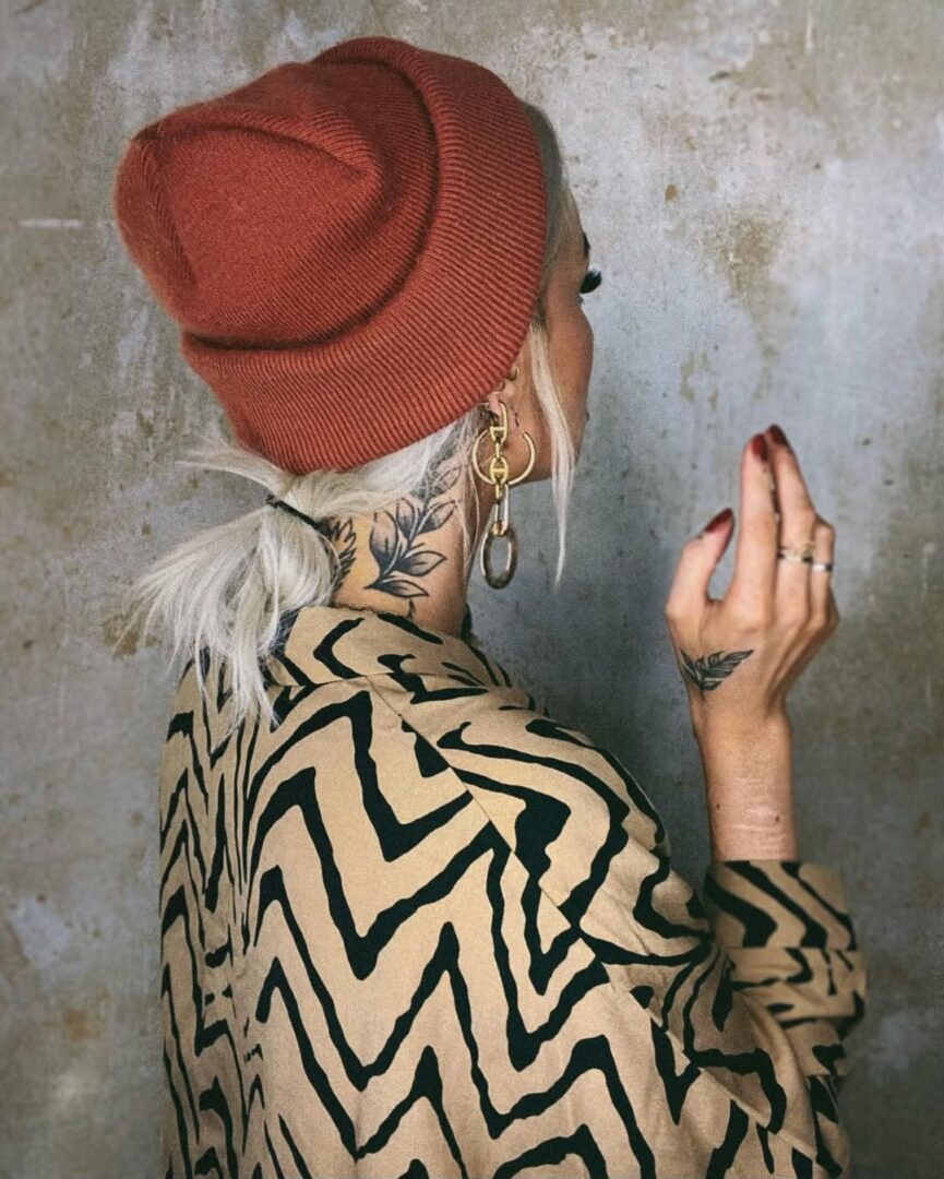 12 Coolest Beanie Hairstyles For All Hair Types