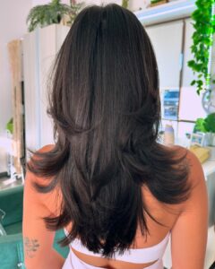 14 Flawless Blowout Hair Ideas For All Lengths And Textures