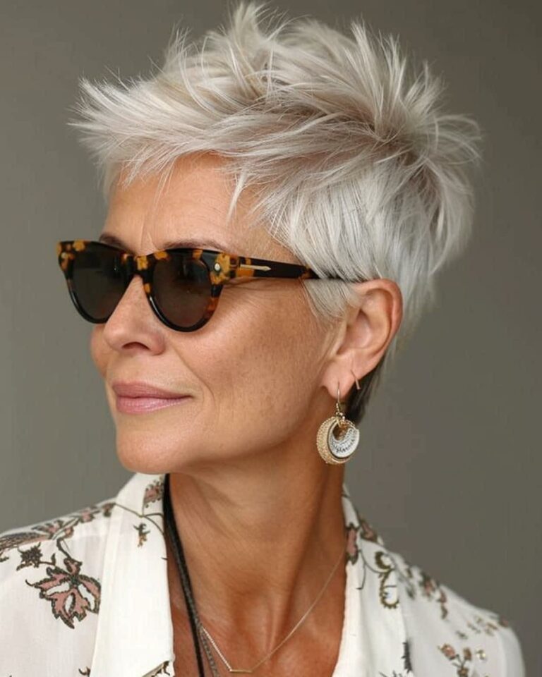 18 Pixie Cuts That Show Feminine Doesn’t Mean Long Hair