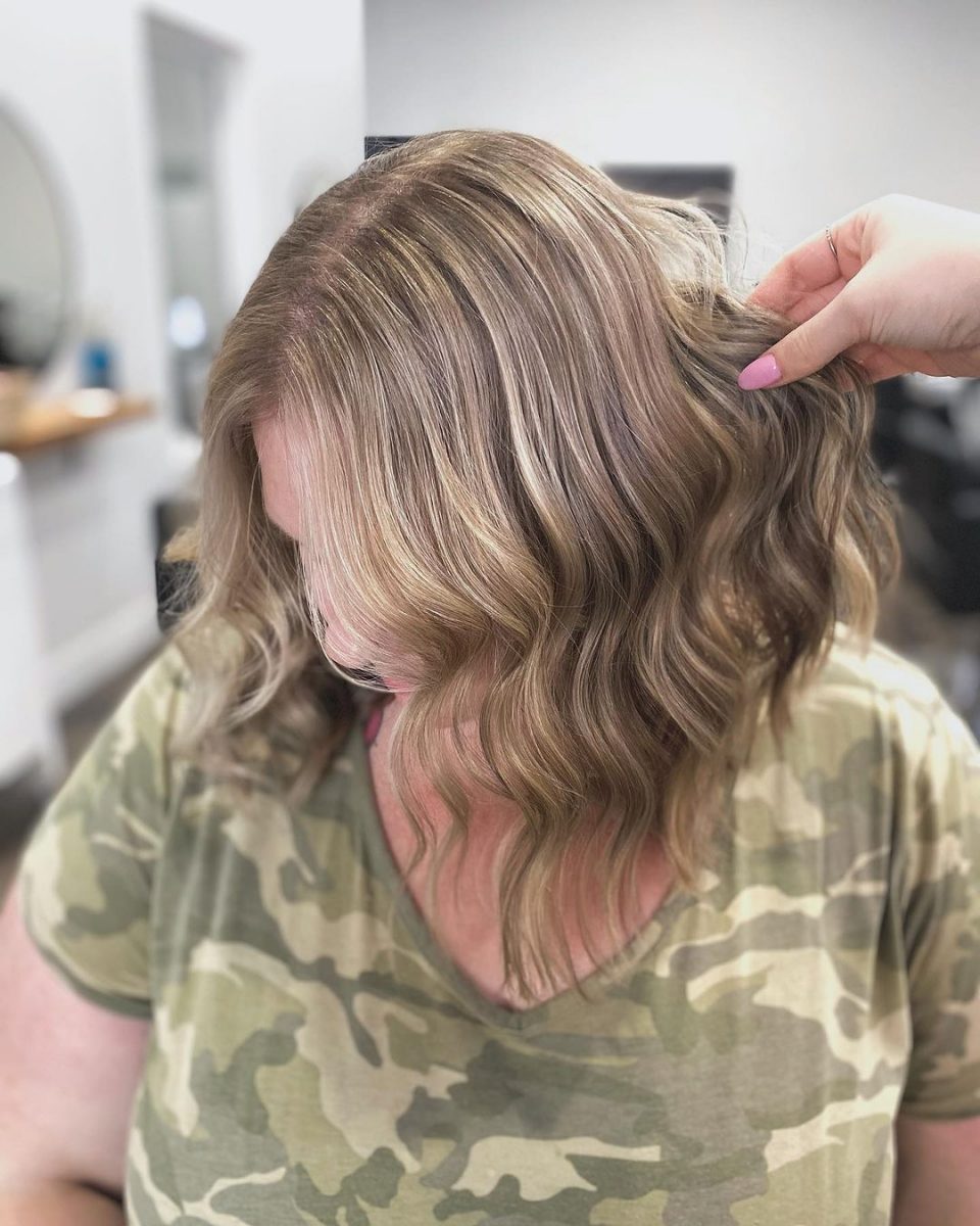 Everyone Is Going Crazy Over Versatile And Noncommittal Mousy Blonde Hair