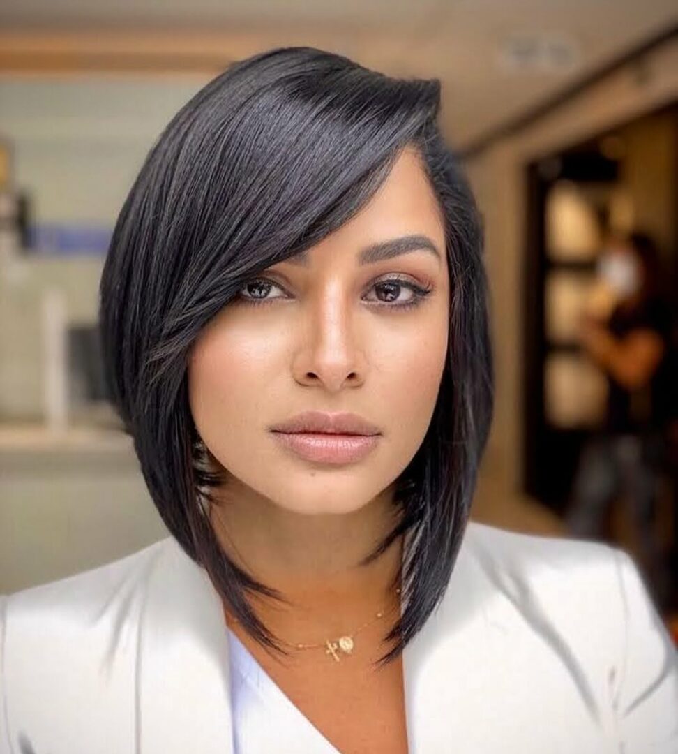 12 Iconic 2000s Side Bangs Hairstyles With A Modern Twist