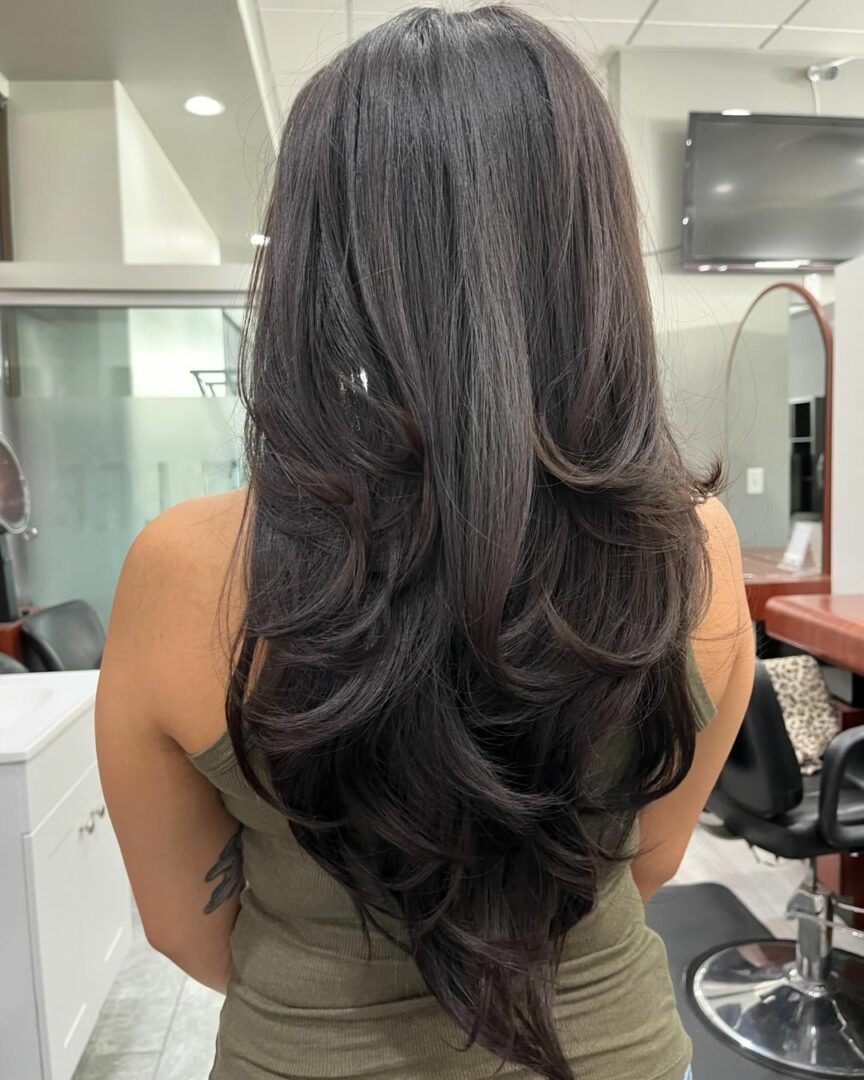 20 Cute Mom Haircuts To Inspire Your Next Salon Visit