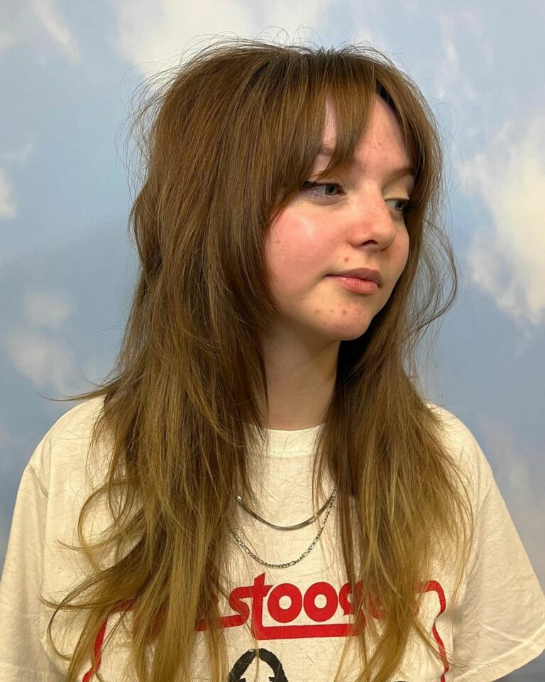 12 Striking Octopus Haircuts That Elevate Colorful Hair To New Heights