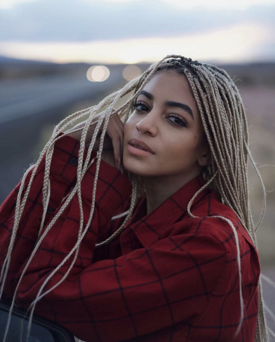 14 Blonde Box Braids Looks Giving Golden Goddess Vibes