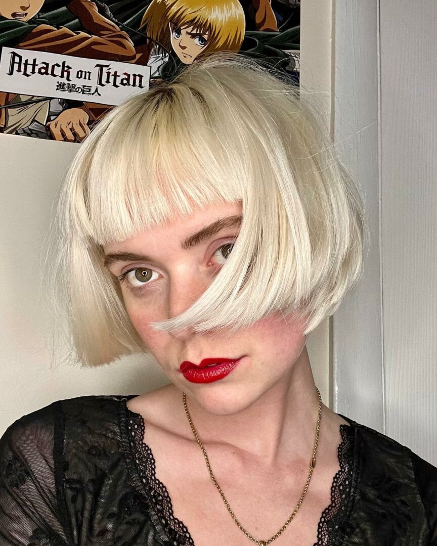 10 Trendy Ways To Wear Graduated Bob With Bangs