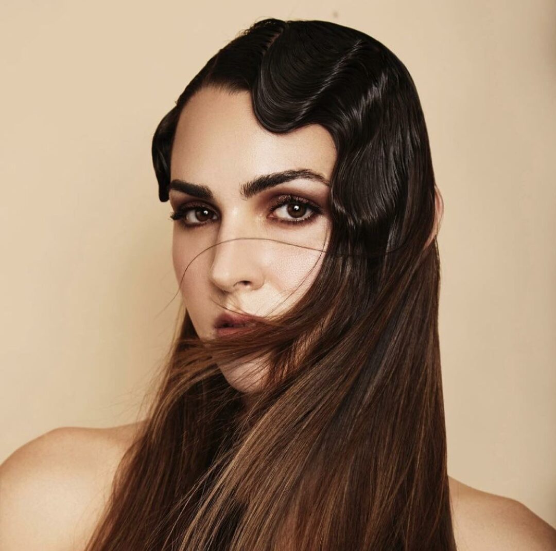 12 Finger Waves Hairstyles That Will Add A Touch Of Vintage Glam To ...