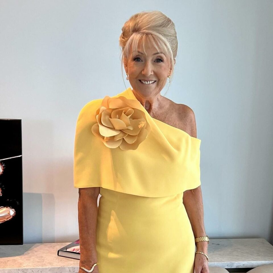 10 Stunning Updos For Women Over 50 That Never Go Out Of Style