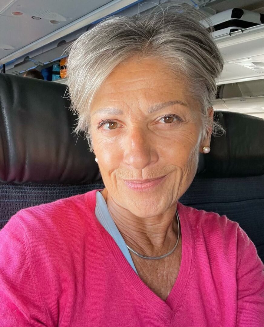 12 Flattering And Chic Pixies For Women Over 60 With Fine Hair