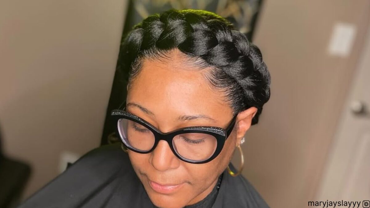 10 Stunning Halo Braids Perfect For Tying The Knot