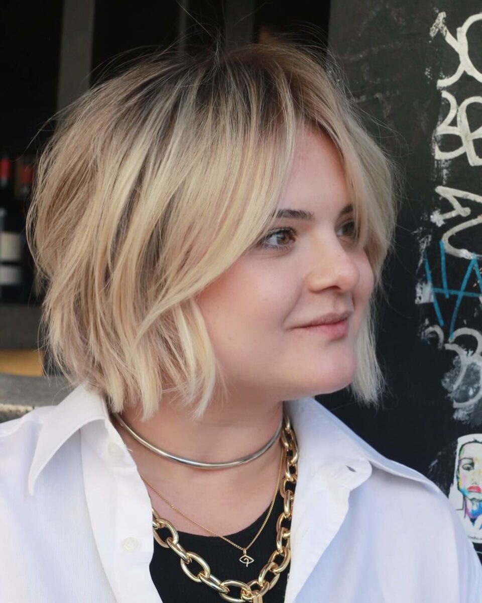 13 Haircuts For Double Chins That Slim The Face And Highlight Your Best ...