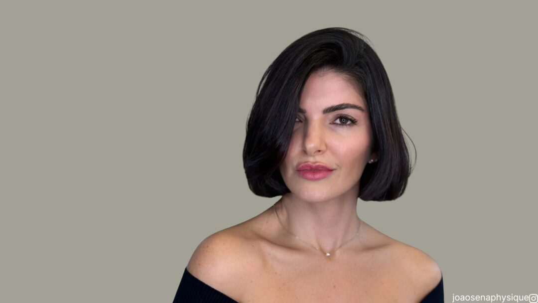 14 Blunt-Cut Side Part Styles That Always Look Polished