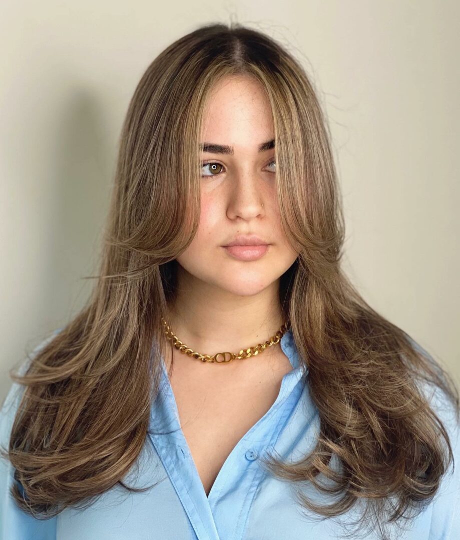 10 looks de pelo castaño claro que demuestran que lo sutil puede ser ...